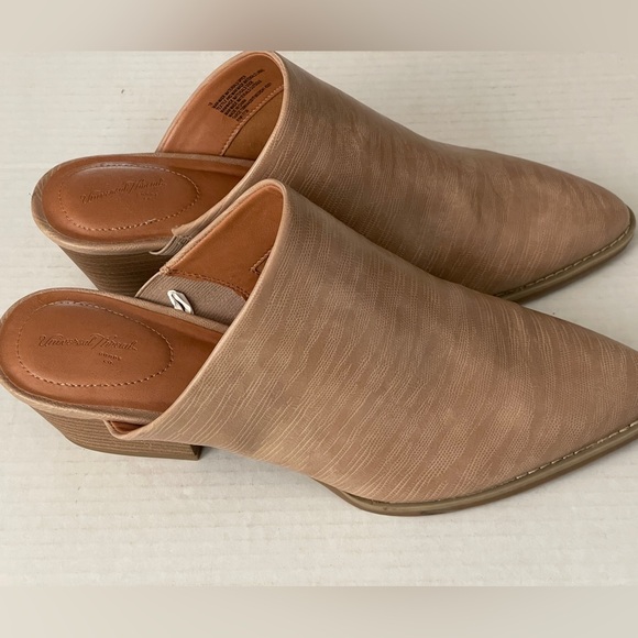 Shoes | Universal Thread Goods Co Tara Clogs Or Mules Block Heels Tan ...